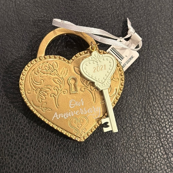 Hallmark | Holiday | Brand New Hallmark Our Anniversary Heart Lock ...